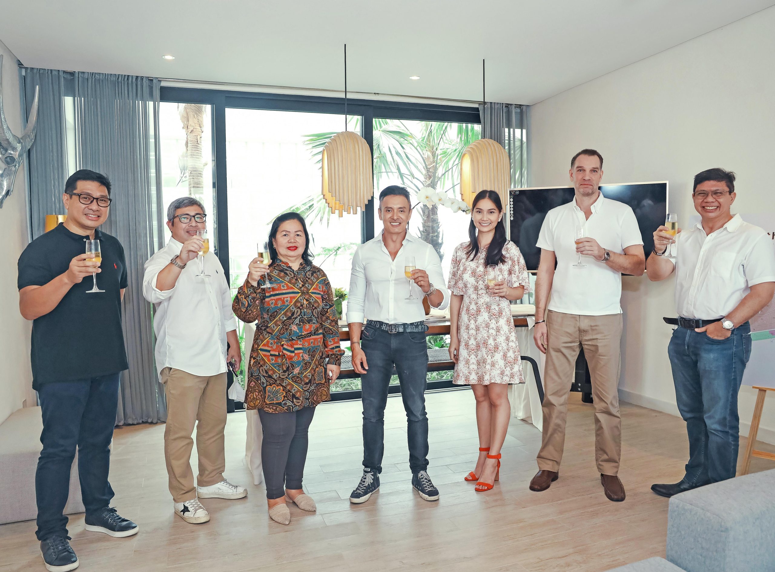 Victor Consunji successfully launches Vie by VCDC - VIE